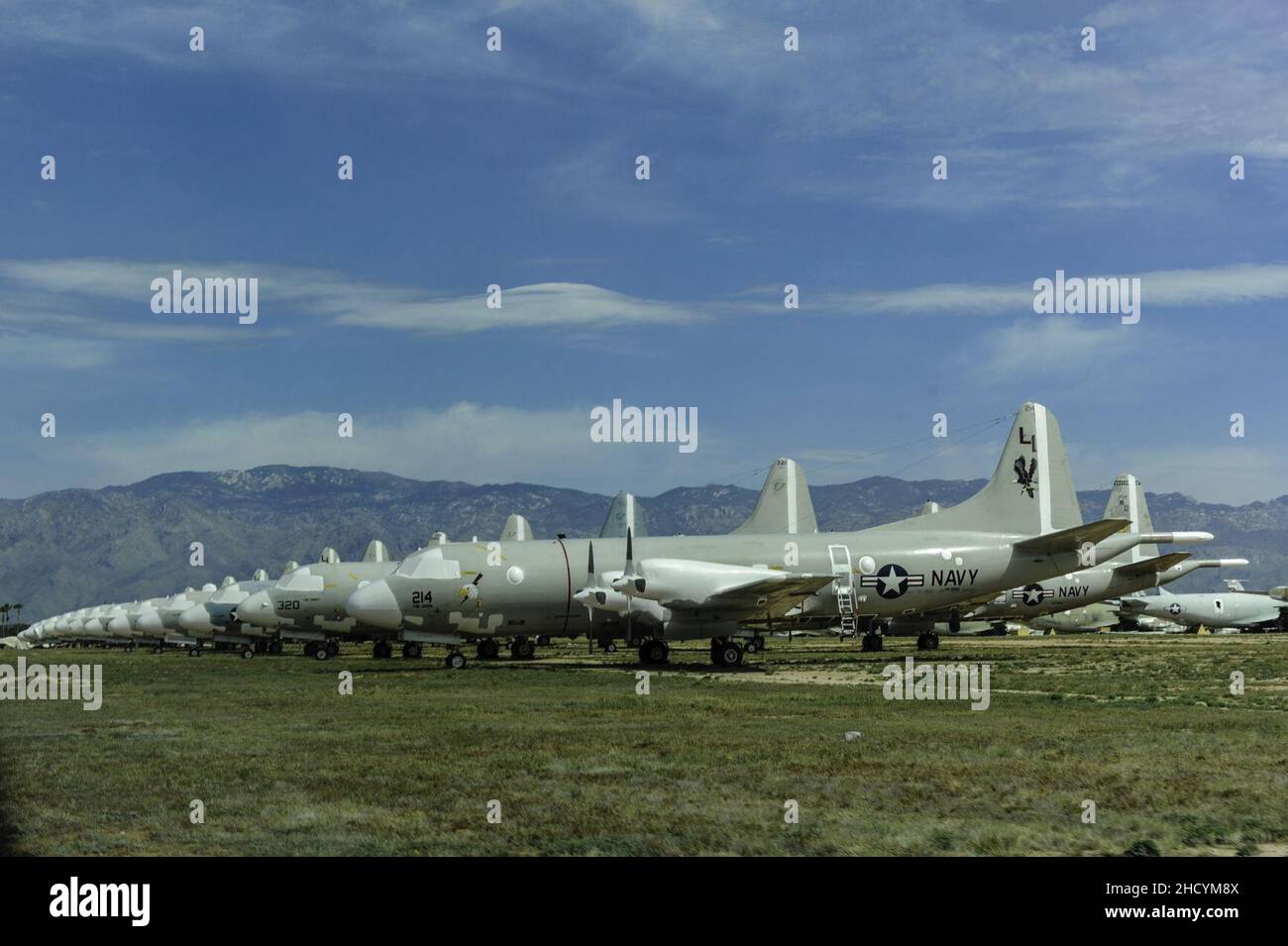 Davis monthan afb hi-res stock photography and images - Alamy