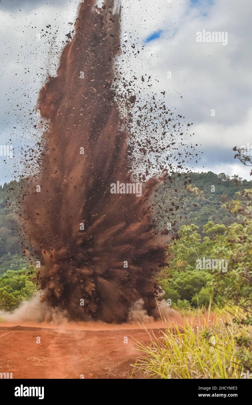 C4 charges hi-res stock photography and images - Alamy