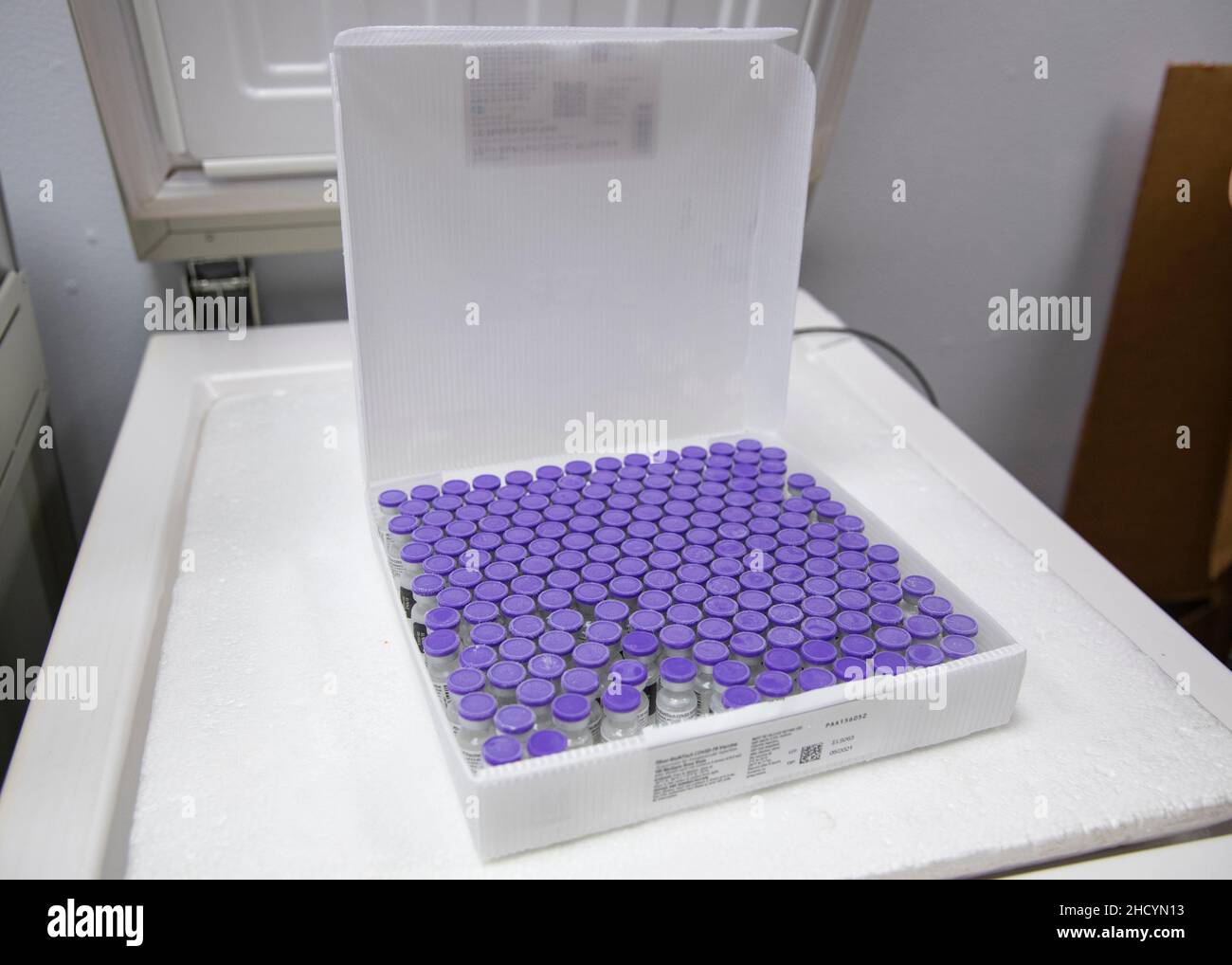 First shipment hi-res stock photography and images - Alamy