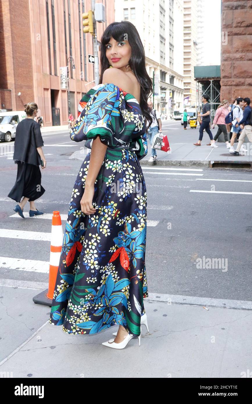 New York - NY - 20190926-Jameela Jamil Stops by Build Series -PICTURED ...