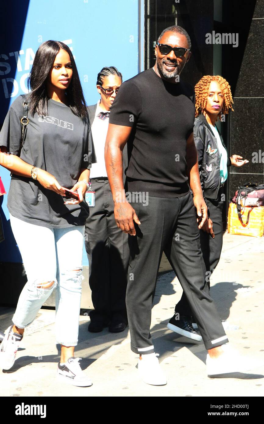 New York - NY - 20190730 Idris Elba is all smiles as he wears a black ...