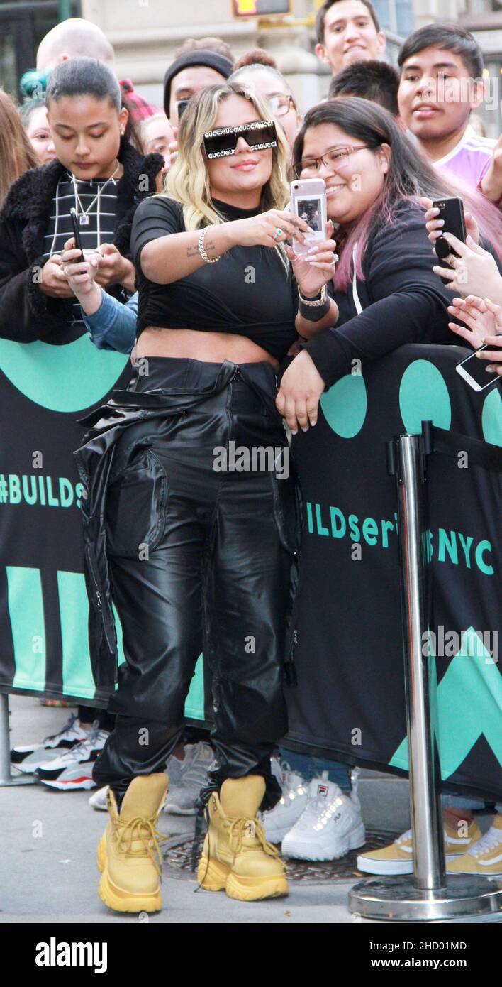 New York - NY - 20190419-Karol G Taking Selfies With Fans at Build ...