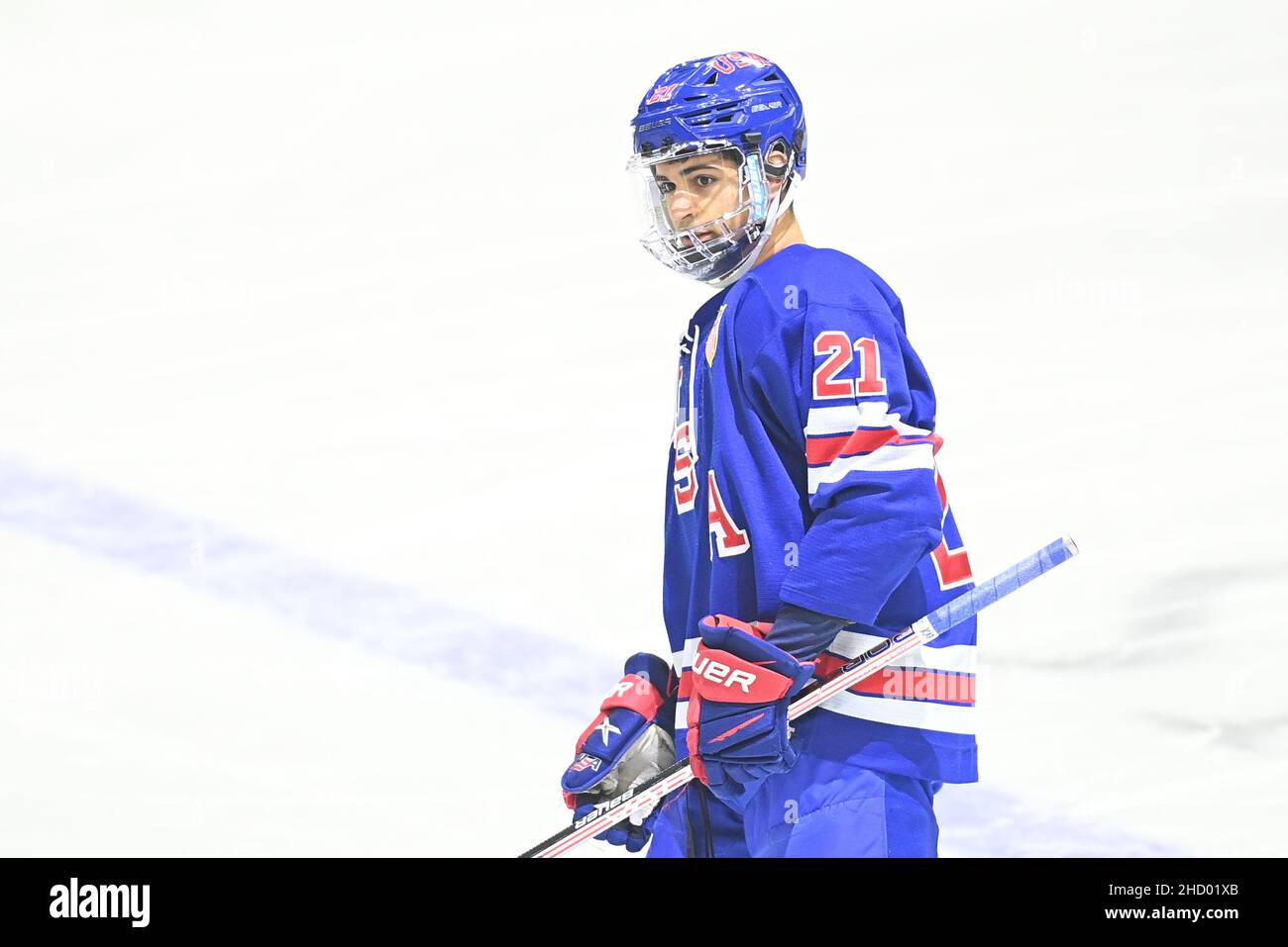 U.S. National Under-18 team forward Devin Kaplan (21) during a stop in ...