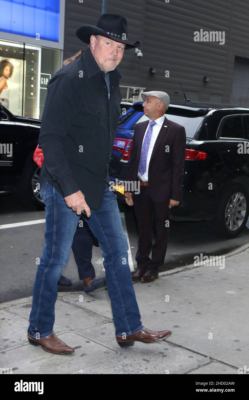 New York - NY - 20191009 Trace AdkinsMichael StrahanKeke Palmer and ...