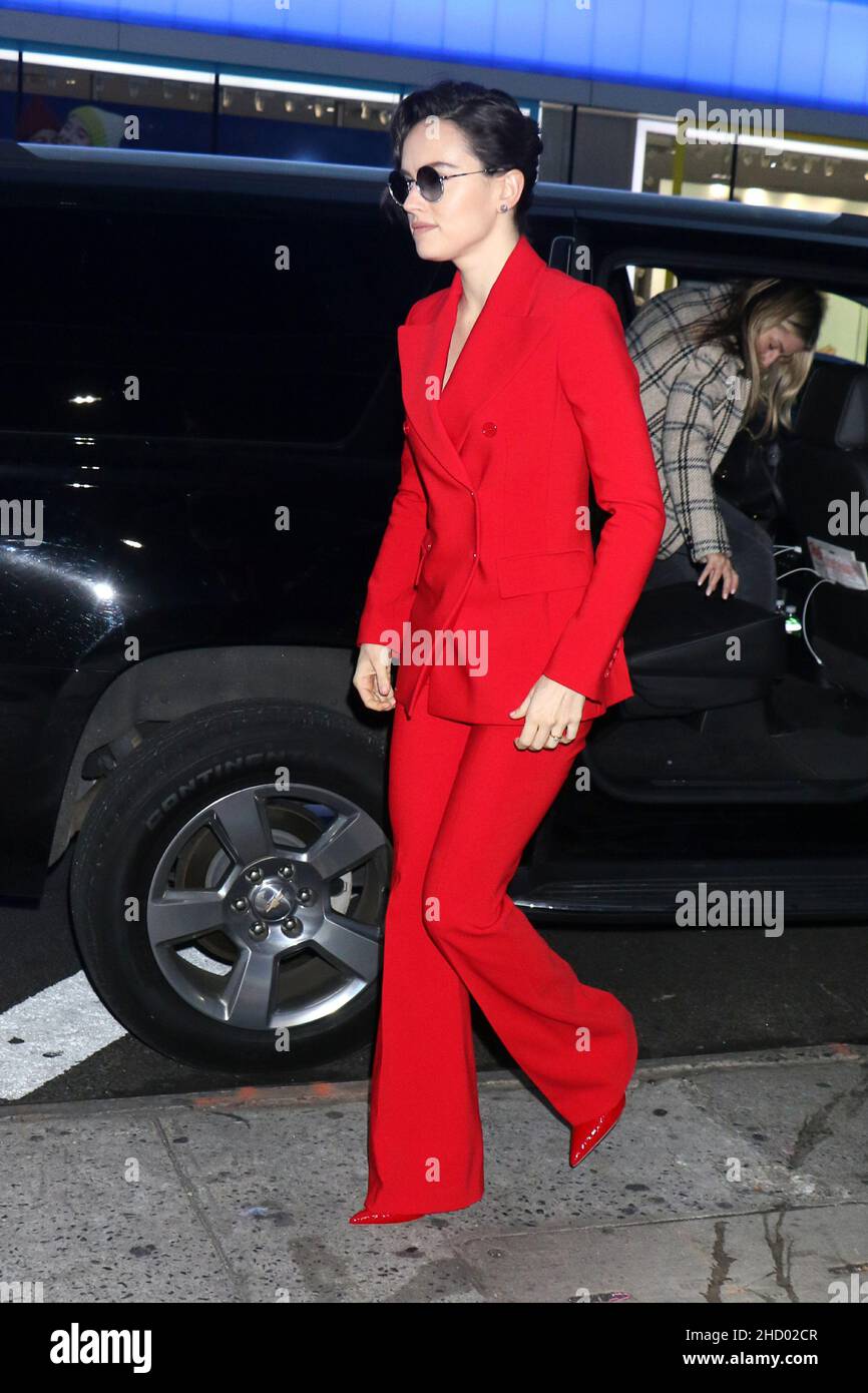 New York - NY - 20191126 Daisy Ridley promotes Star Wars: The Rise of ...