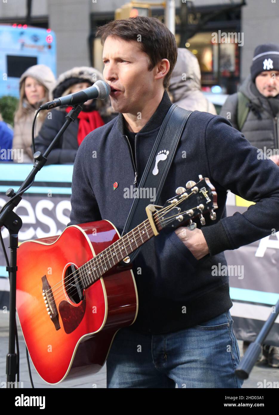 New York - NY - 20191113 - James Blunt and John Garrison Perform at ...