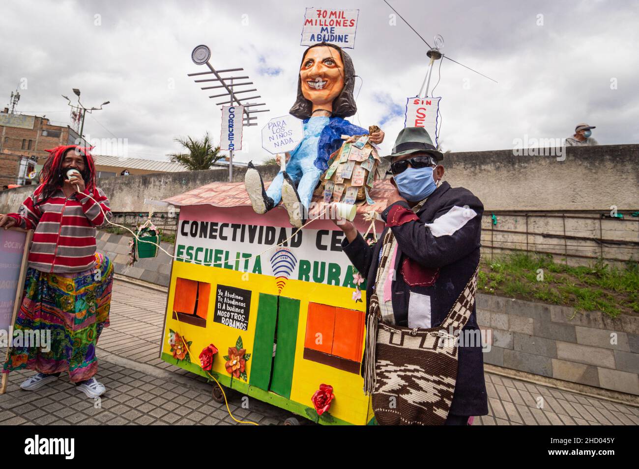 Pasto, Colombia. 31st Dec, 2021. An artisan promotes a doll of former ...
