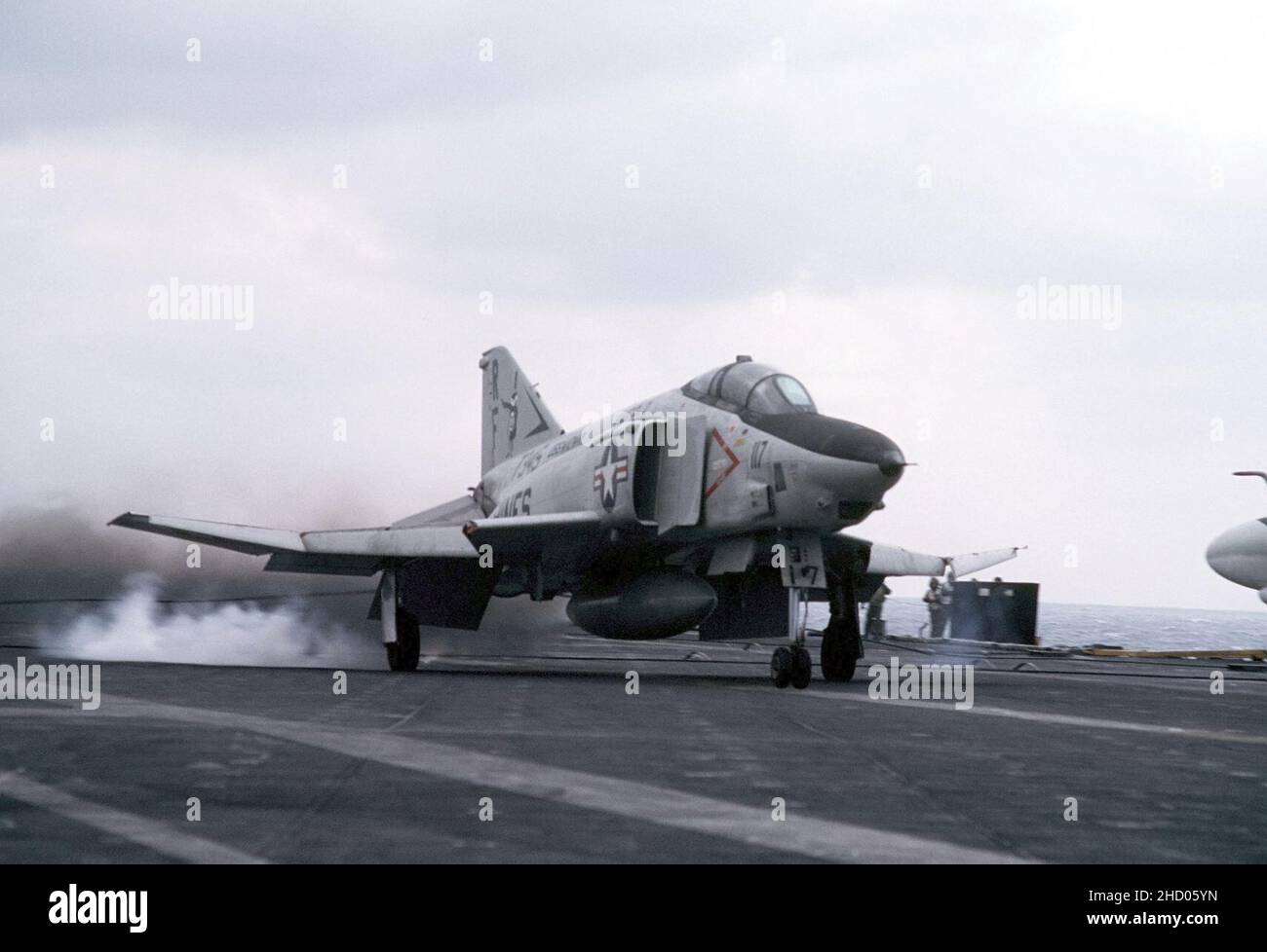 RF-4B CV-41 1983 Stock Photo - Alamy