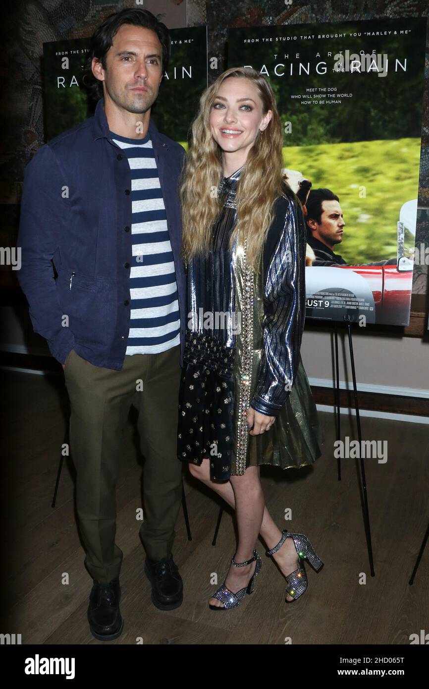 New York - NY - 20190805 Celebrities pose for pictures as they arrive ...