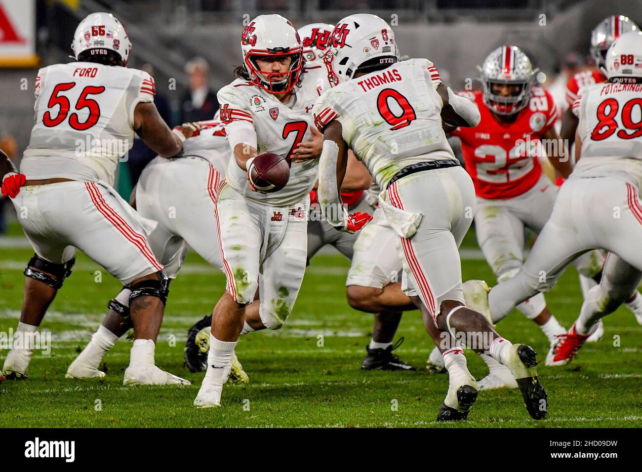 Pasadena, CA. 1st Jan, 2022. Utah Utes quarterback Cameron Rising #7 in ...