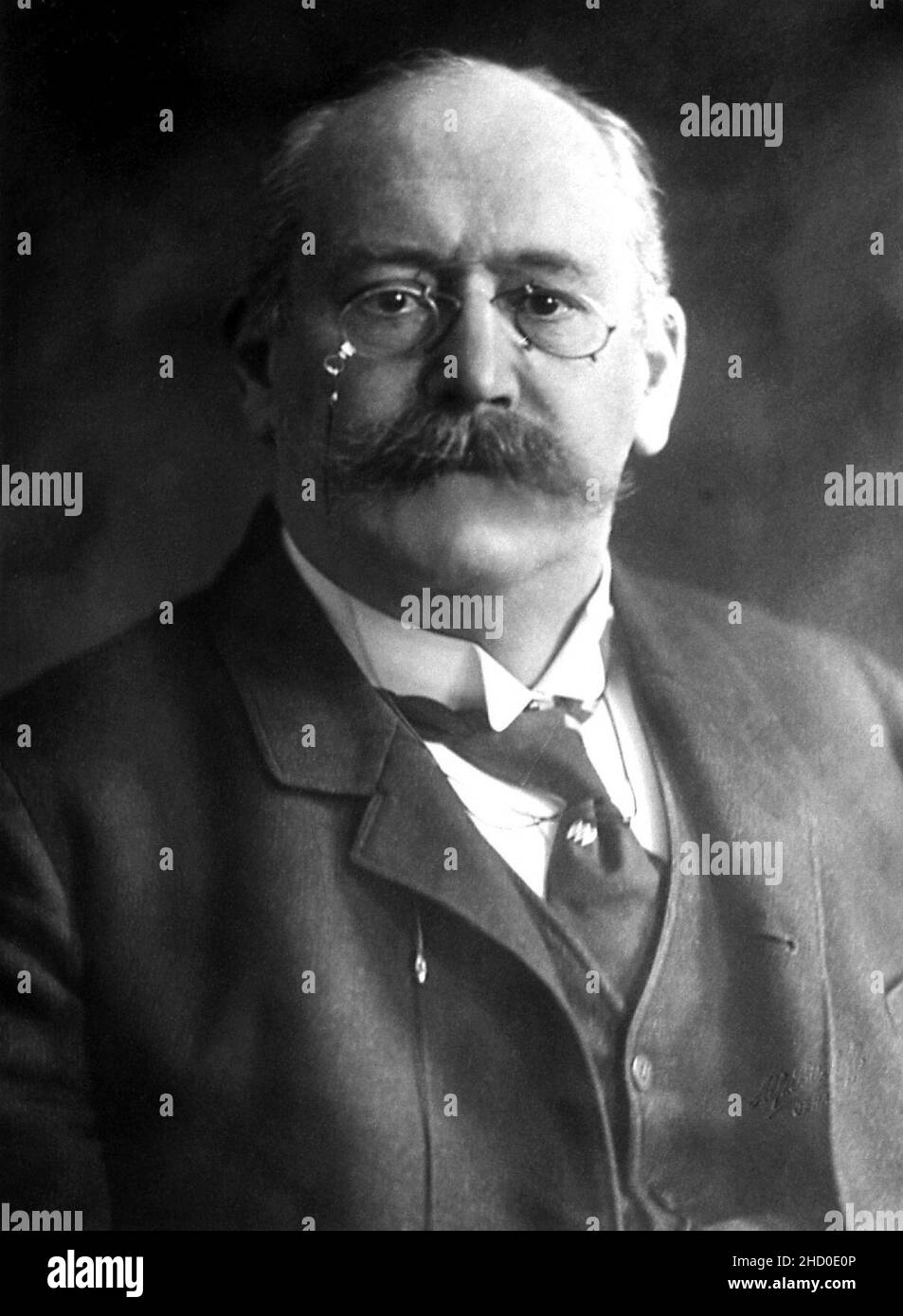 Richard loening hi-res stock photography and images - Alamy