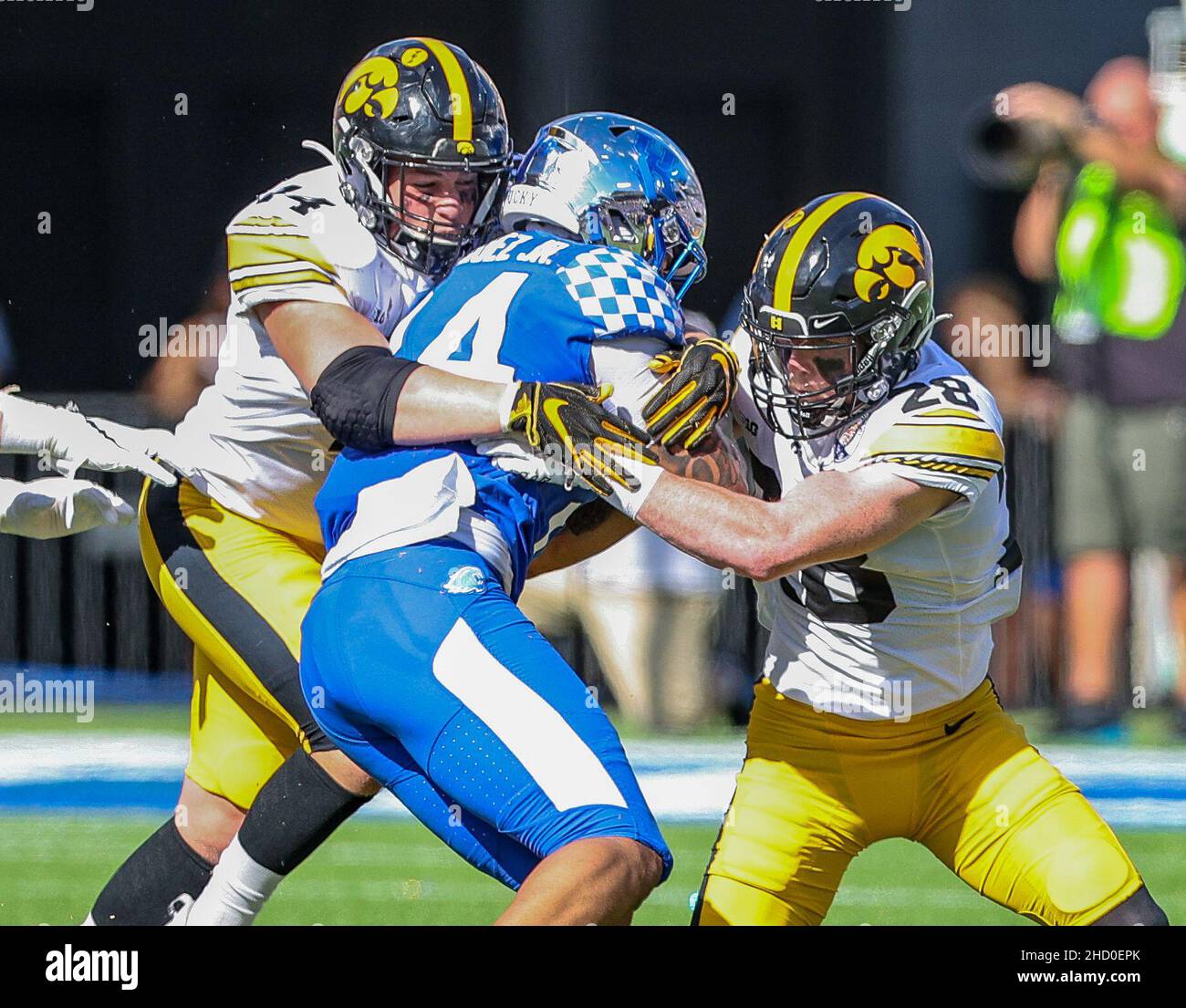 Seth benson hi-res stock photography and images - Alamy