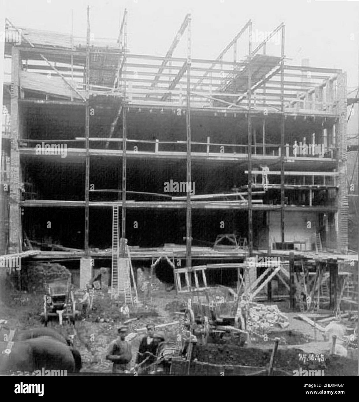 10 ring Black and White Stock Photos & Images - Alamy