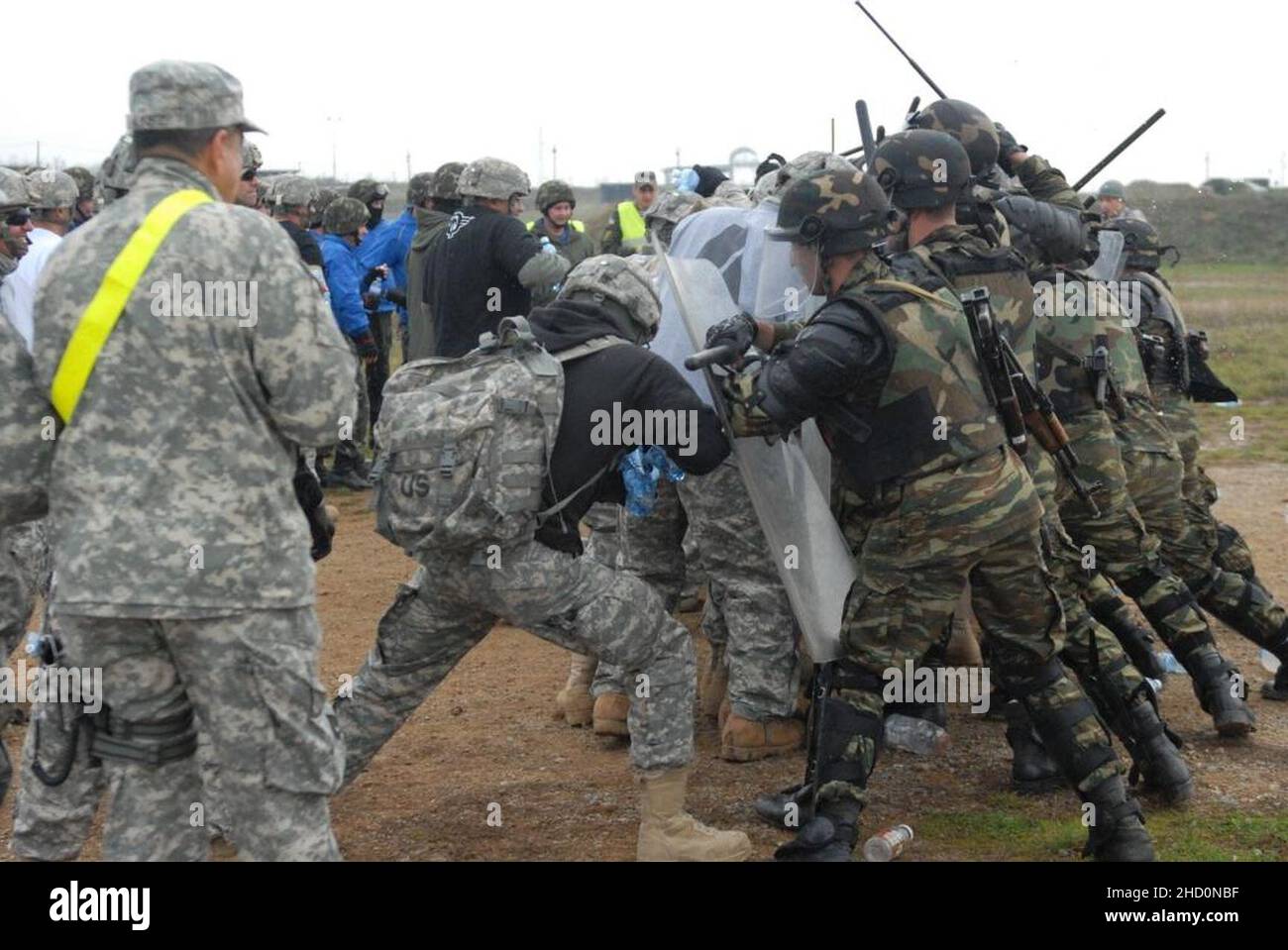 Riot control hi-res stock photography and images - Alamy
