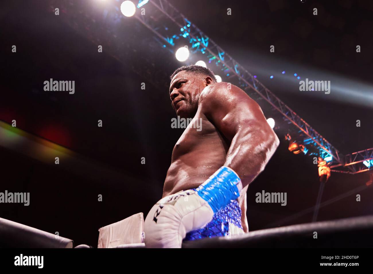 Charles martin boxer hi-res stock photography and images - Alamy
