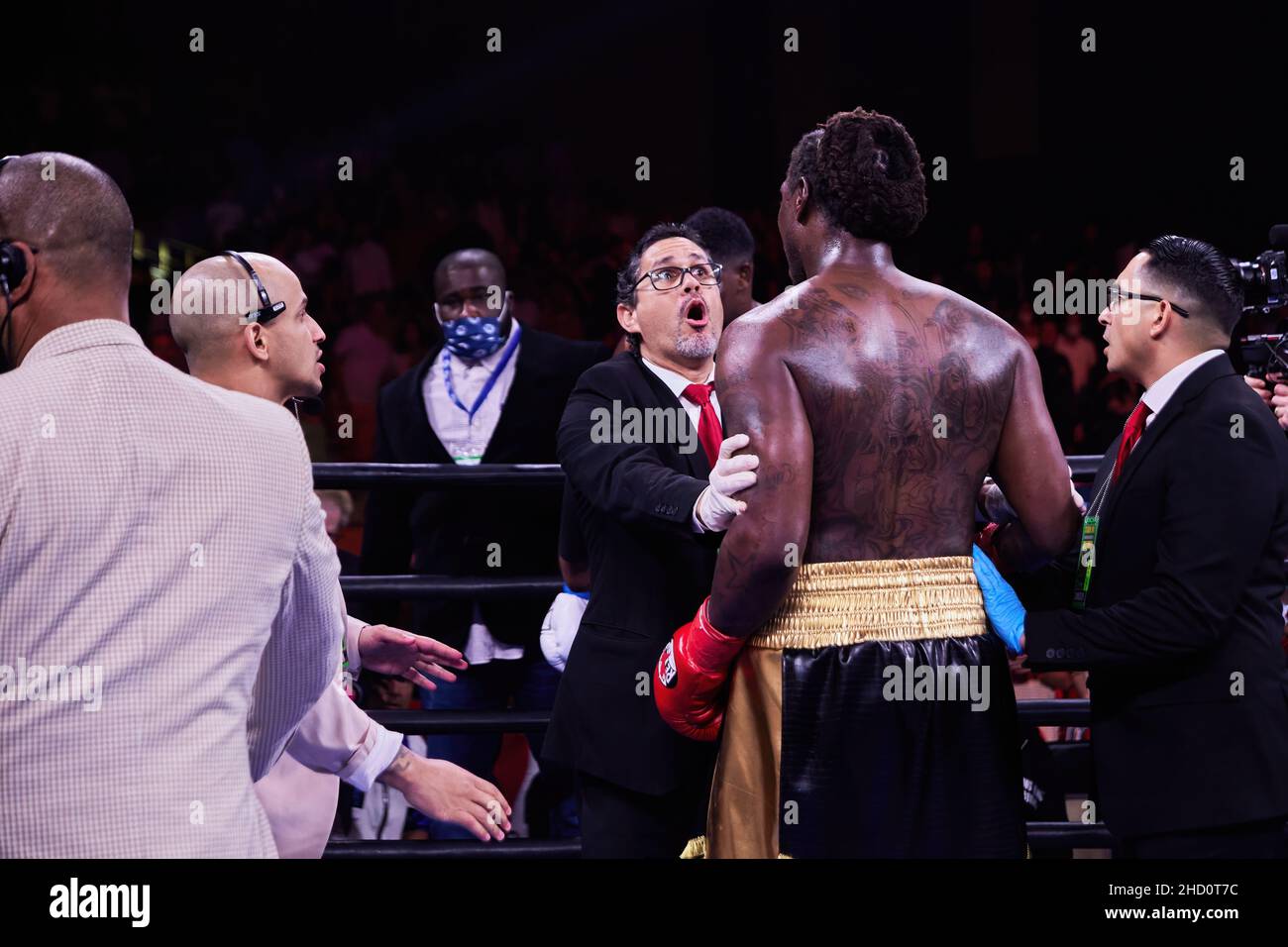 Charles martin boxer hi-res stock photography and images - Alamy