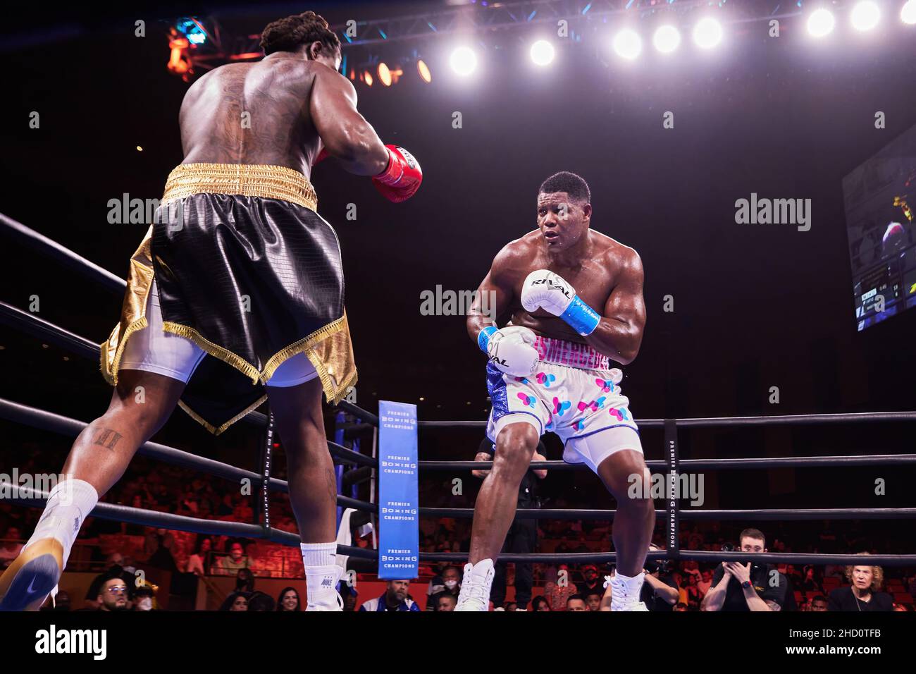 Charles martin boxer hi-res stock photography and images - Alamy