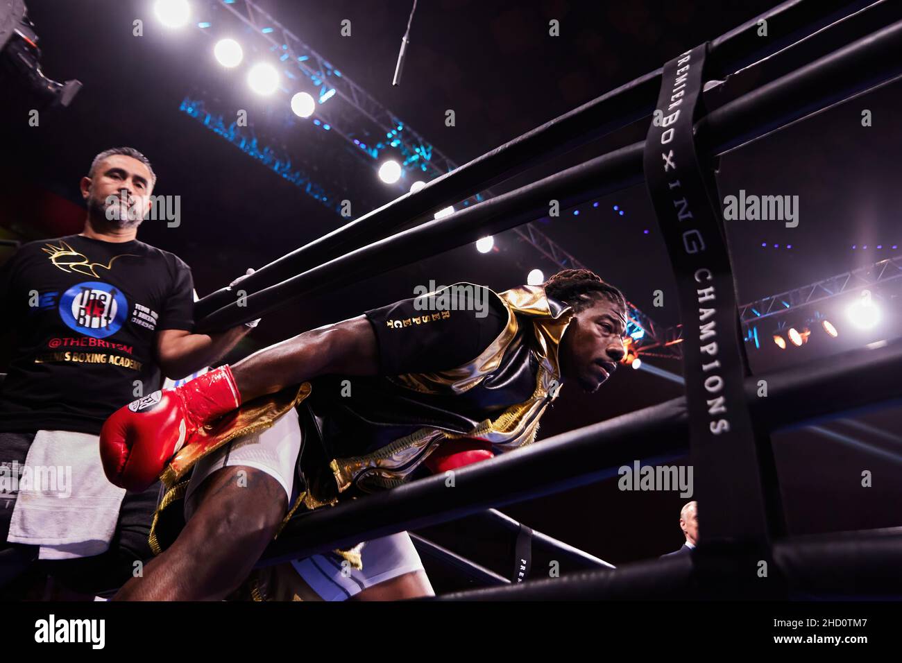 Hollywood, Florida, USA. 1st January, 2022. Luis Ortiz “King Kong” vs ...