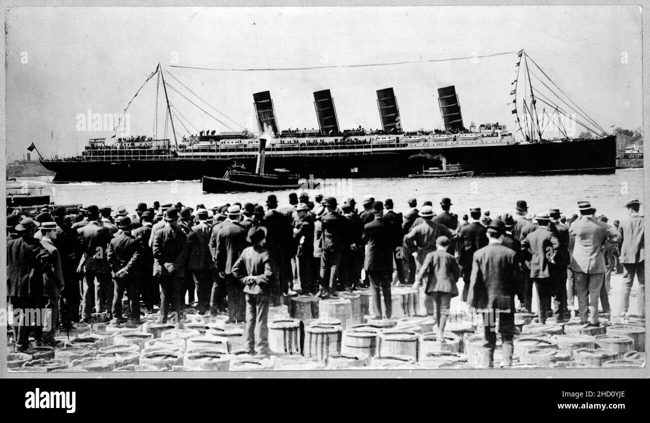 RMS Lusitania, New York City, September 1907, stern-side view, during ...