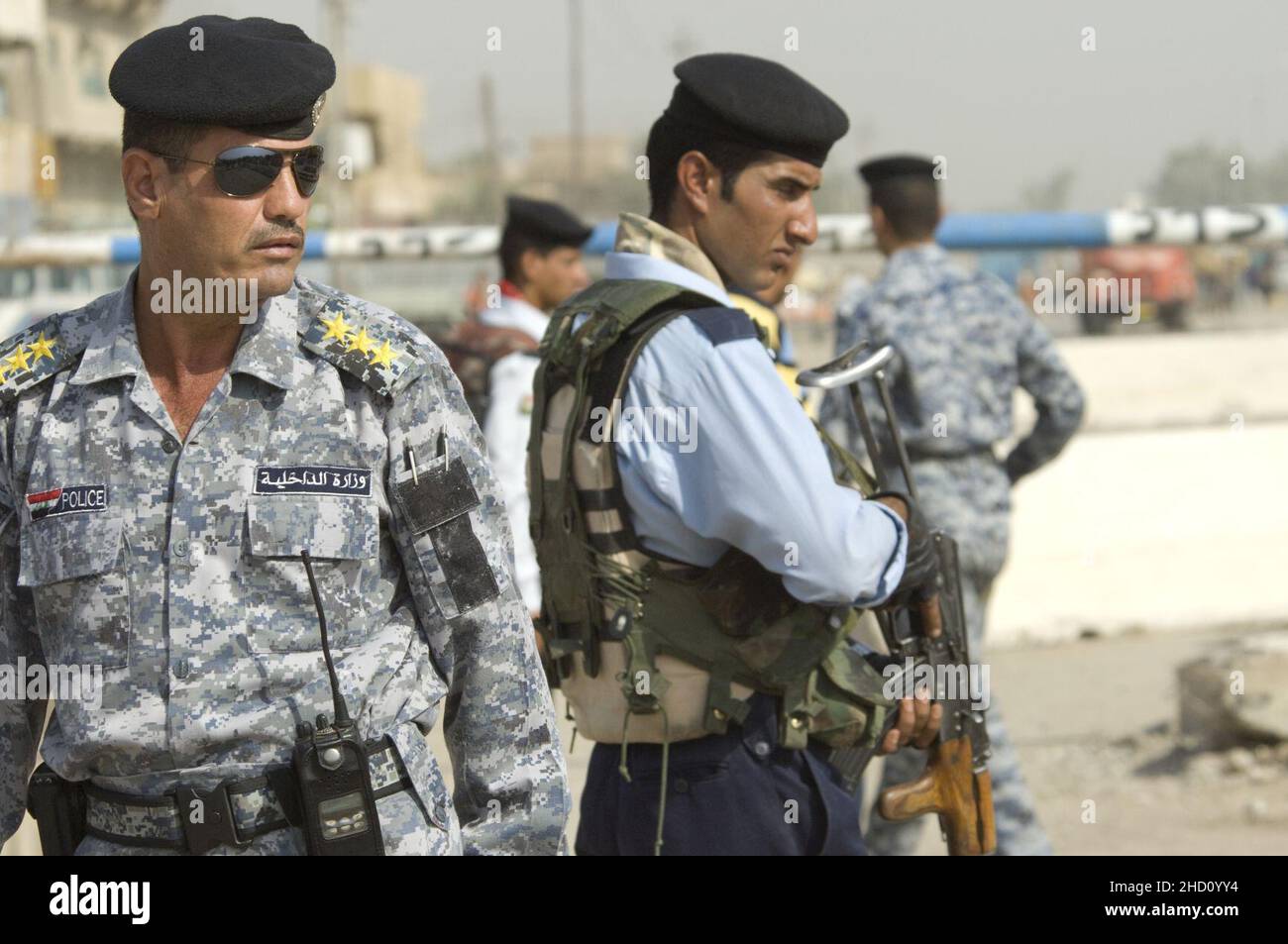 Road Re-opening Ceremony in Baqubah Stock Photo - Alamy
