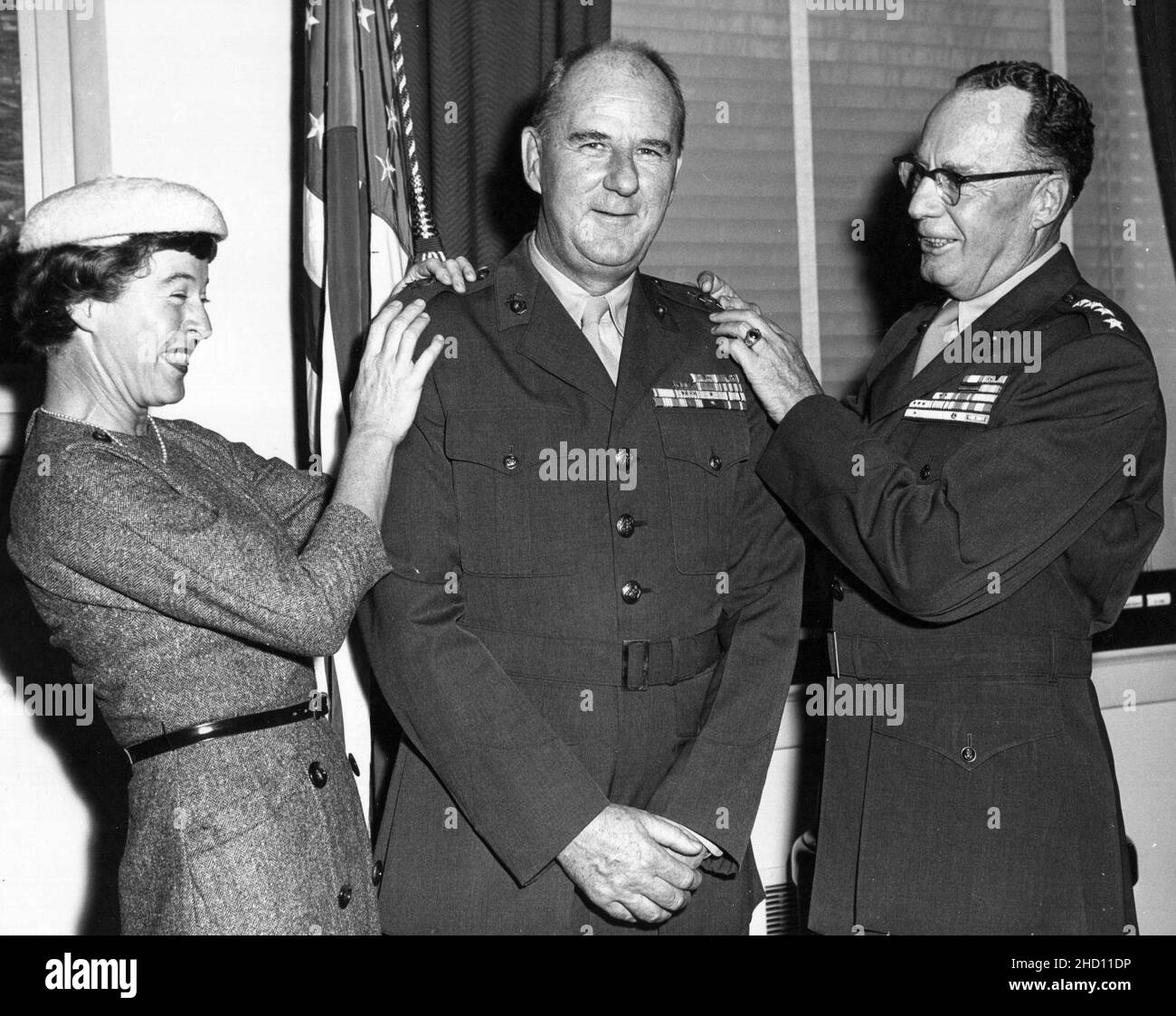 Robert luckey hi-res stock photography and images - Alamy