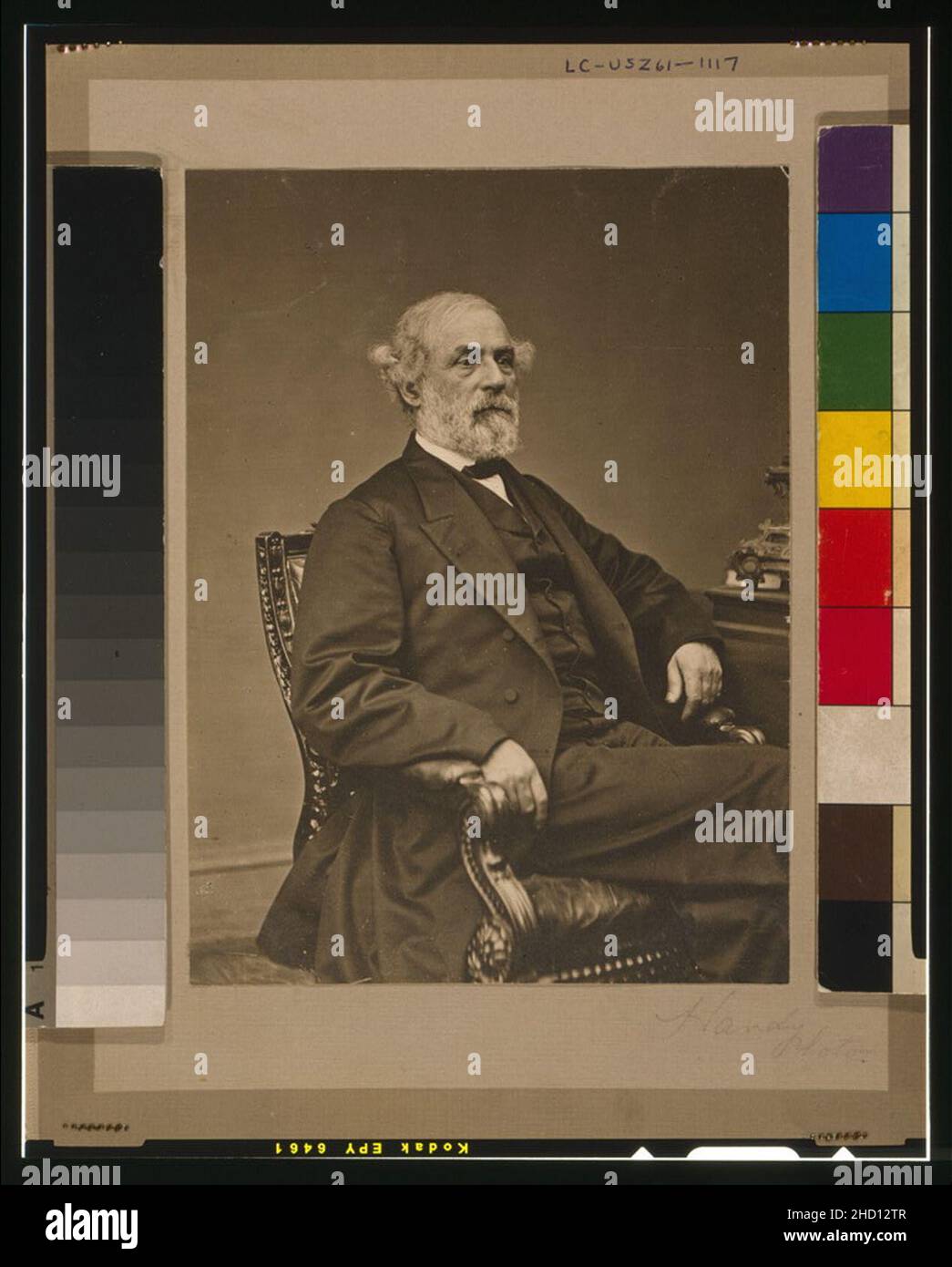 Robert Edward Lee, three-quarter length portrait, seated, facing right ...