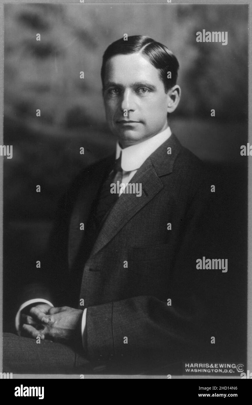 Robert Perkins Bass, 1873-1960, half-length portrait, facing left Stock ...