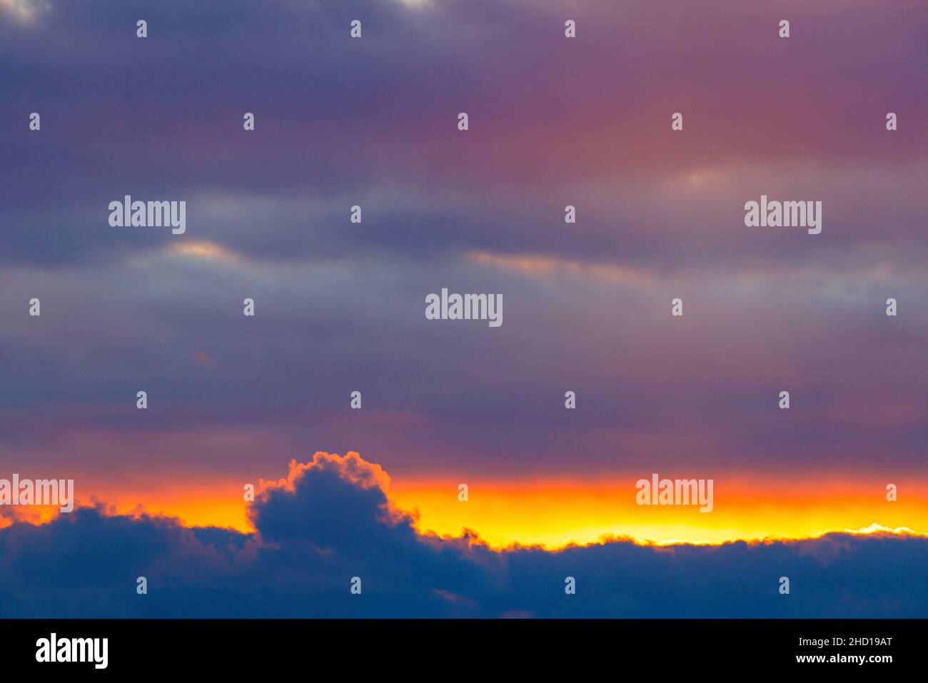 Sunset over the Bristol channel Stock Photo - Alamy