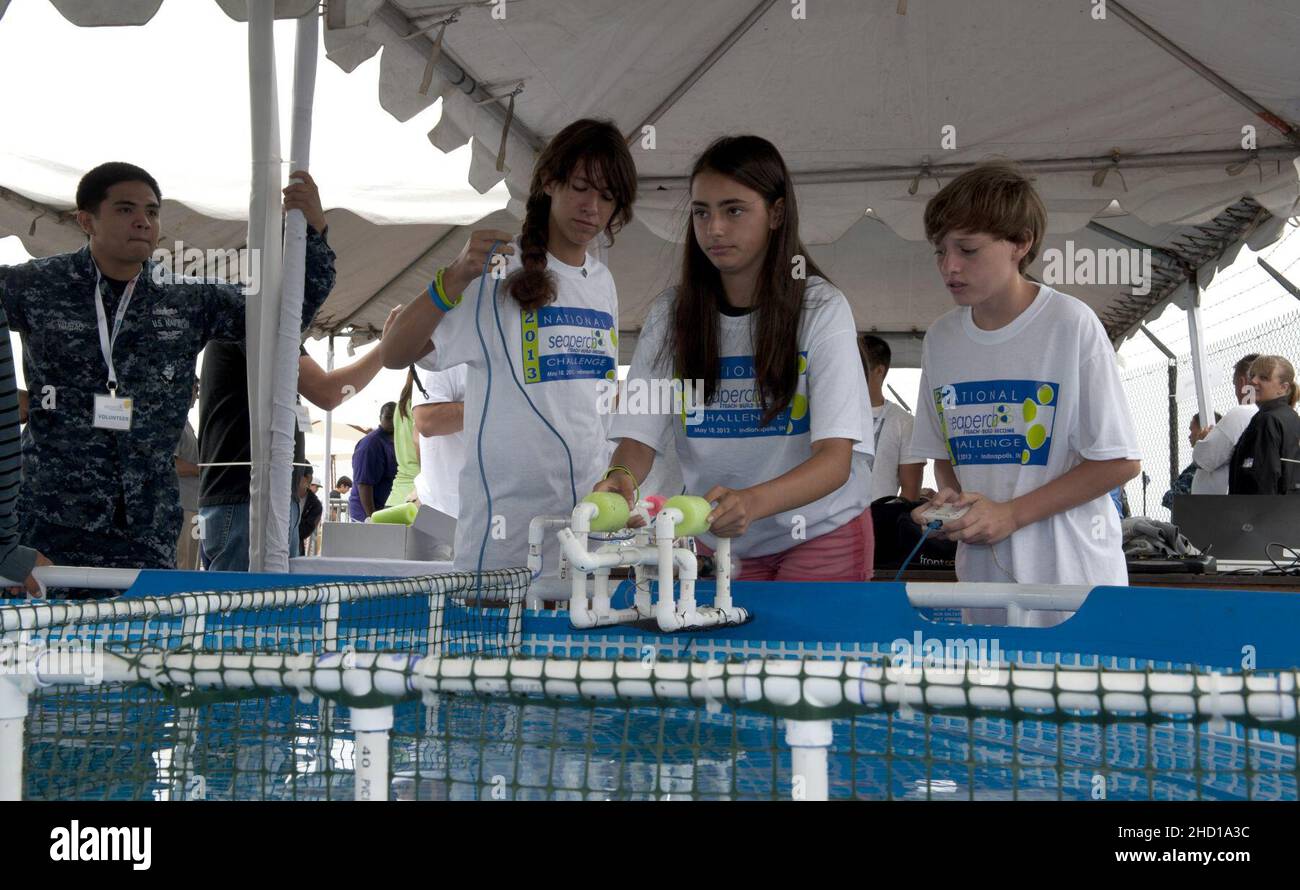 Robosub hi-res stock photography and images - Alamy