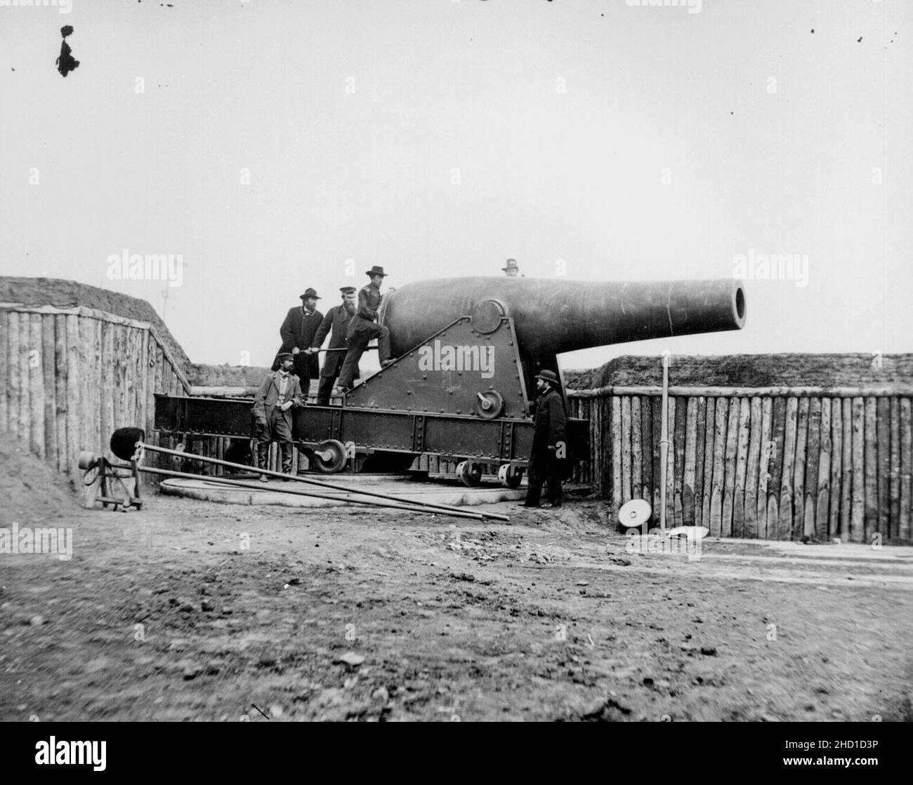 Rodman gun hi-res stock photography and images - Alamy