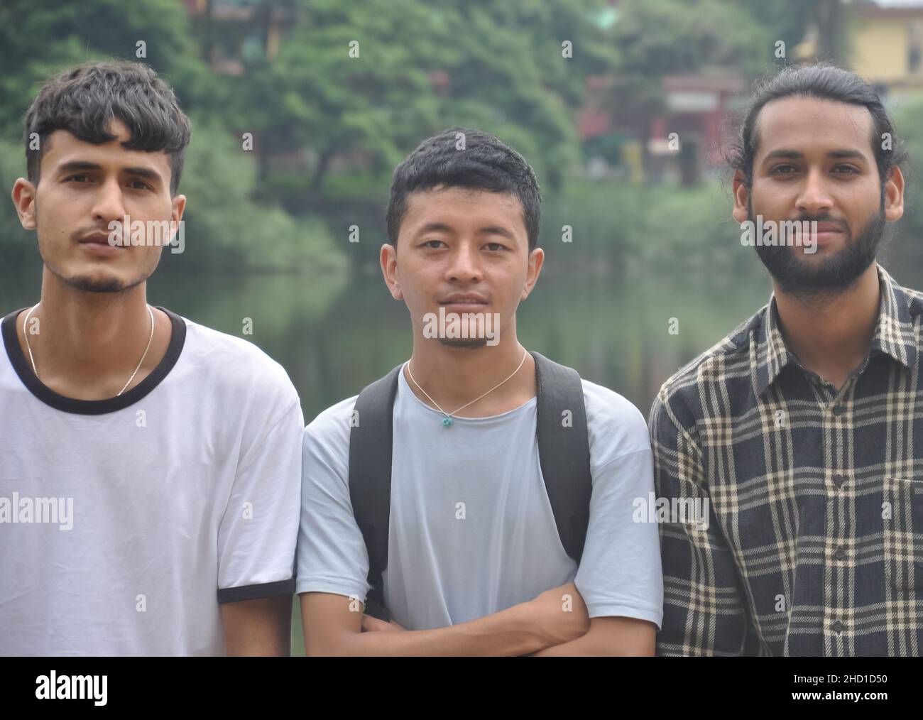 Group indian friends posing together hi-res stock photography and ...