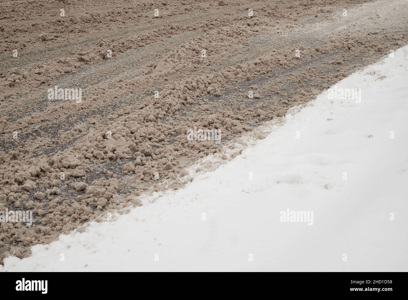 Car wheel tracks hi-res stock photography and images - Alamy