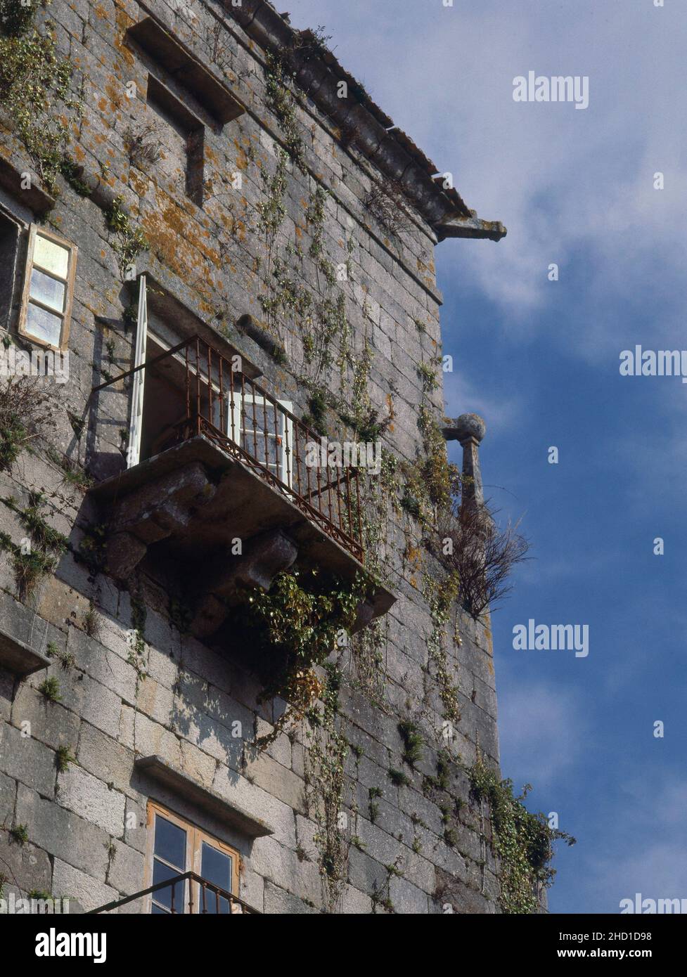 Fachada monasterio jeronimos hi-res stock photography and images - Alamy