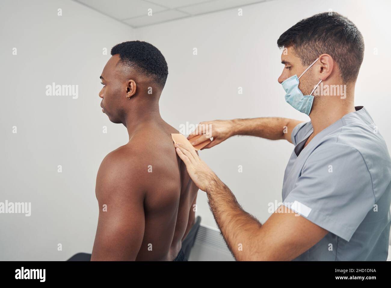 Upper back pain hi-res stock photography and images - Alamy