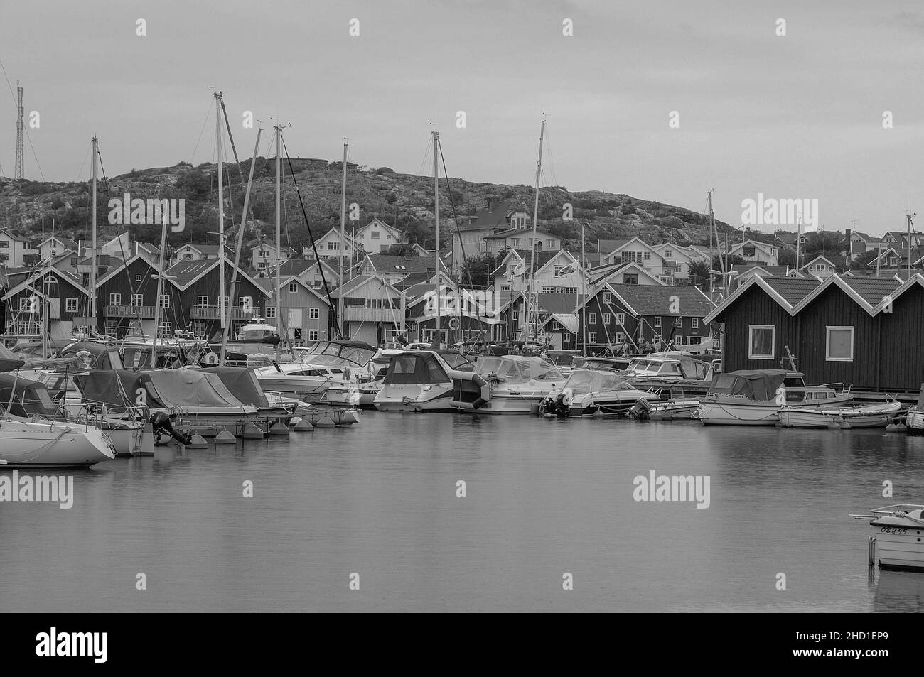 Cruise ship in near Black and White Stock Photos & Images - Alamy