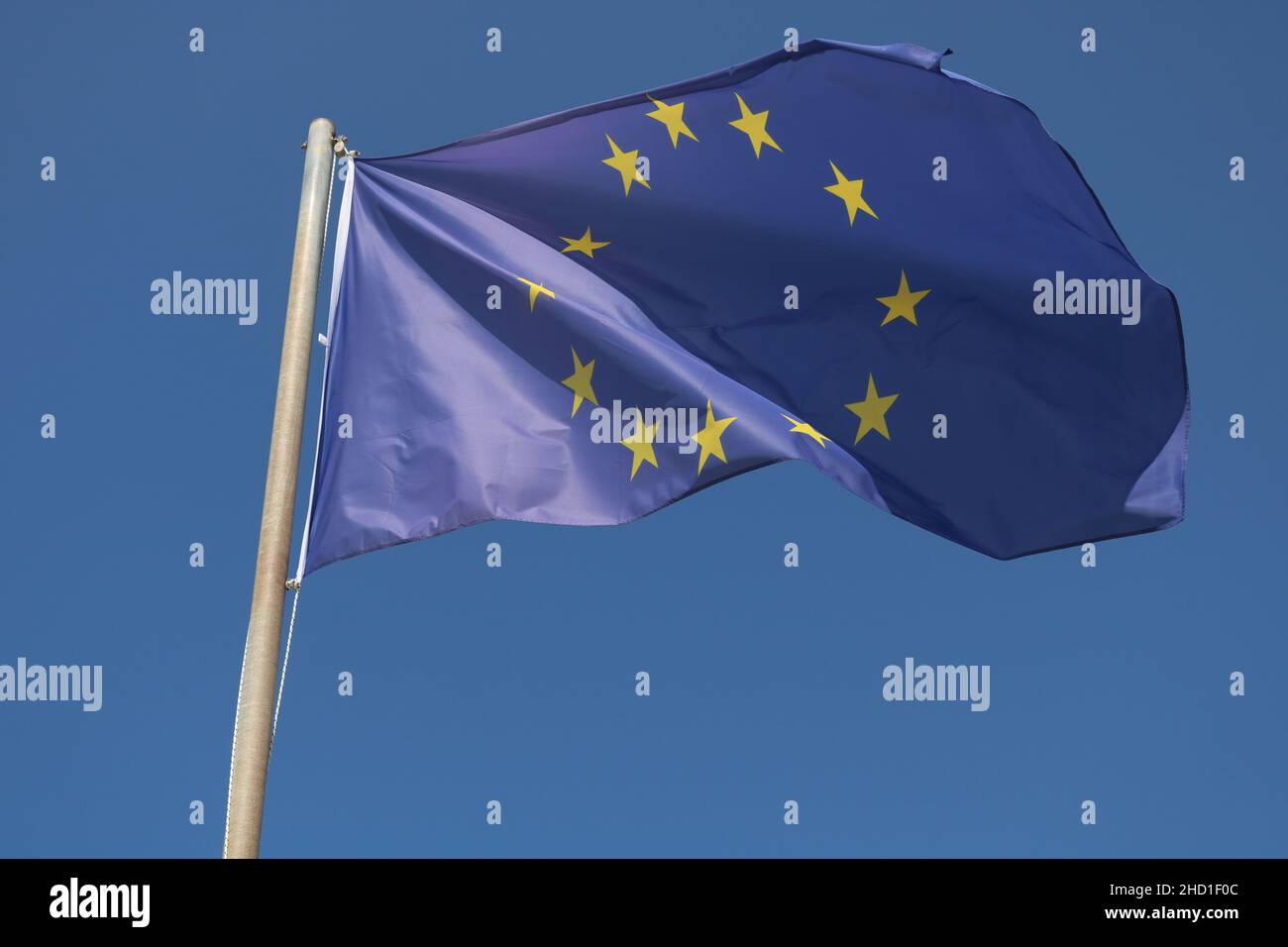 European Union Flag flying, flag of the EU Stock Photo - Alamy