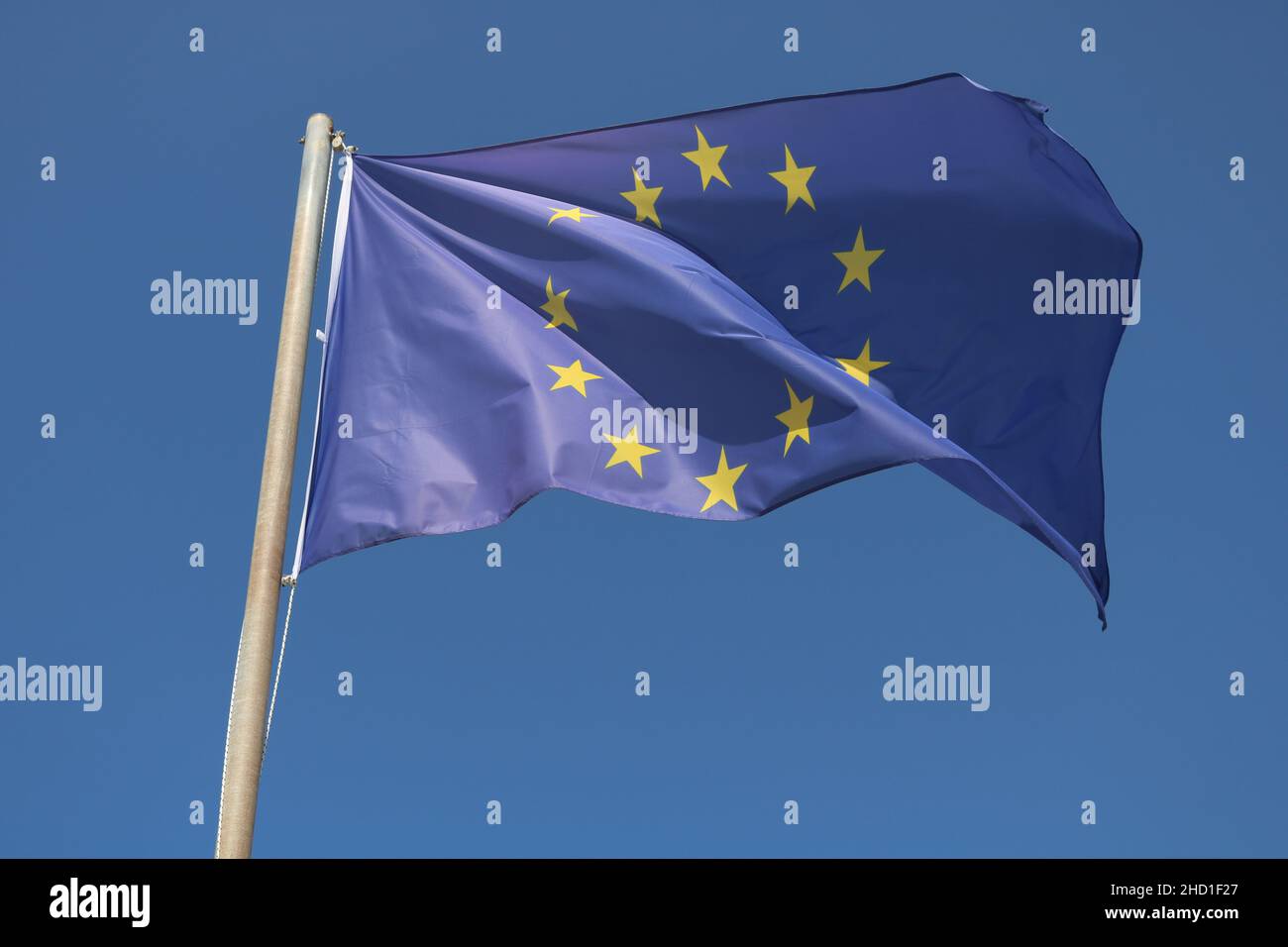 European Union Flag flying, flag of the EU Stock Photo - Alamy