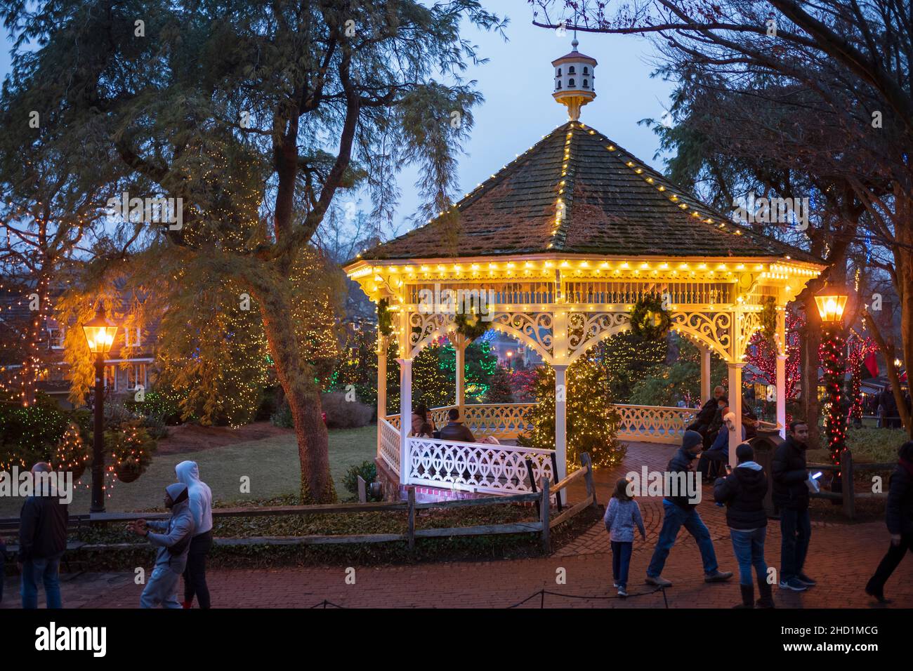 New Hope, PA, USA - Dec 29, 2021: Patrons enjoy the sights of holiday ...