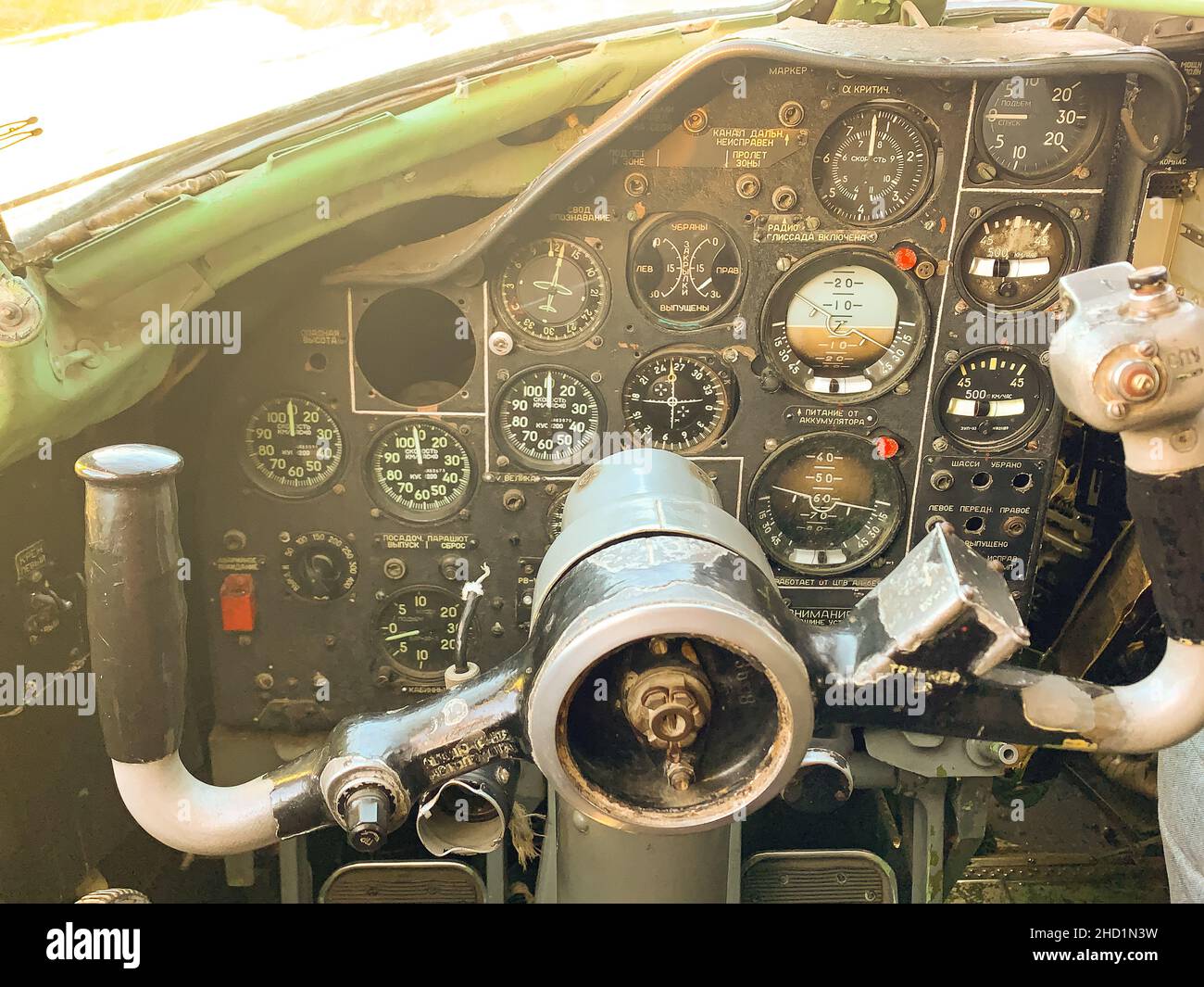 Inside pilot cabin in a plane Stock Photo - Alamy