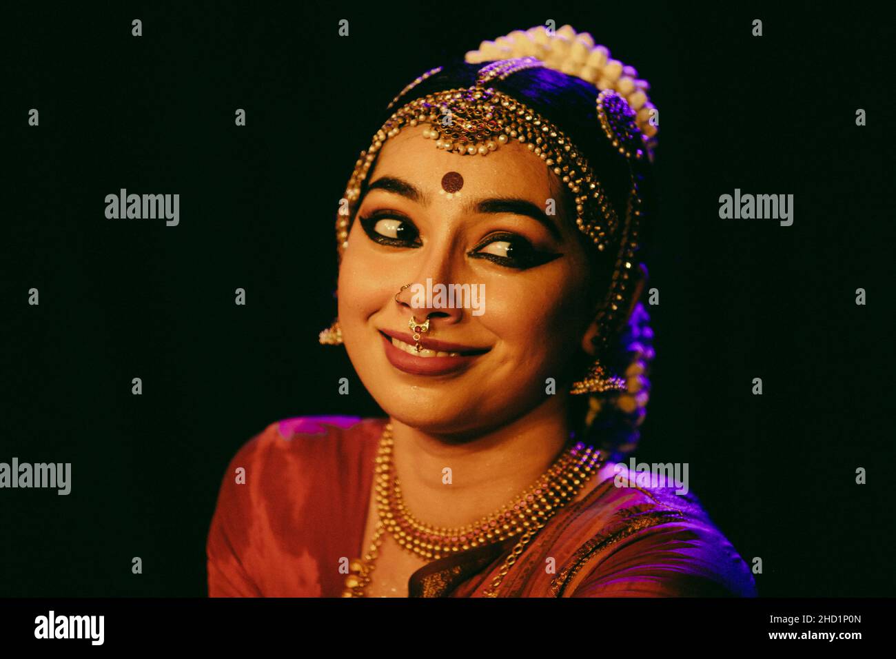 Indian dance top view hi-res stock photography and images - Alamy