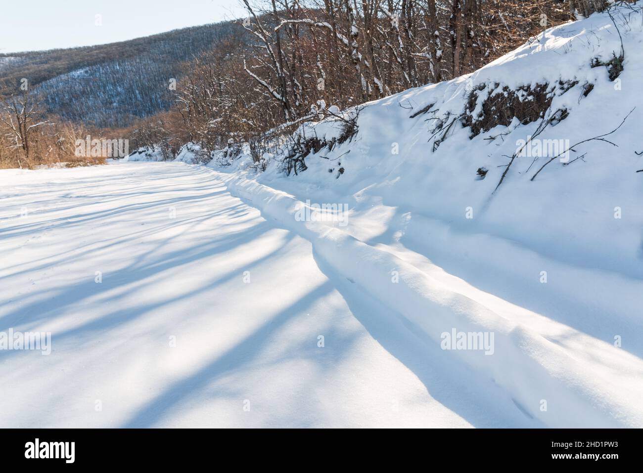 Deep snow on the road hi-res stock photography and images - Alamy