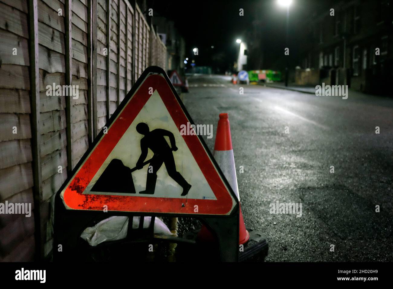 road,works,at,night,sign,access,accessibility,Cowes,Isle of Wight ...