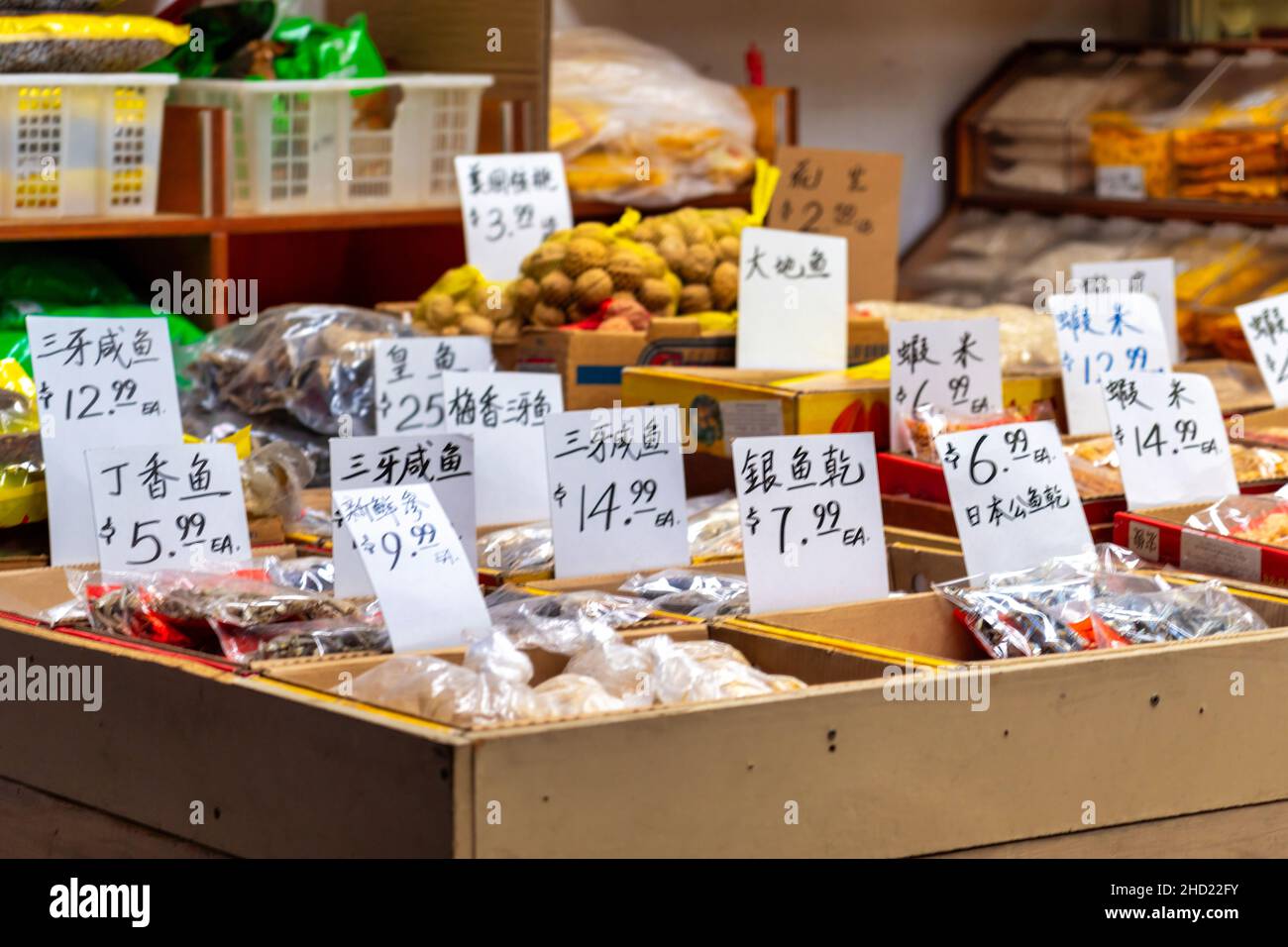 Handwritten signs hi-res stock photography and images - Alamy