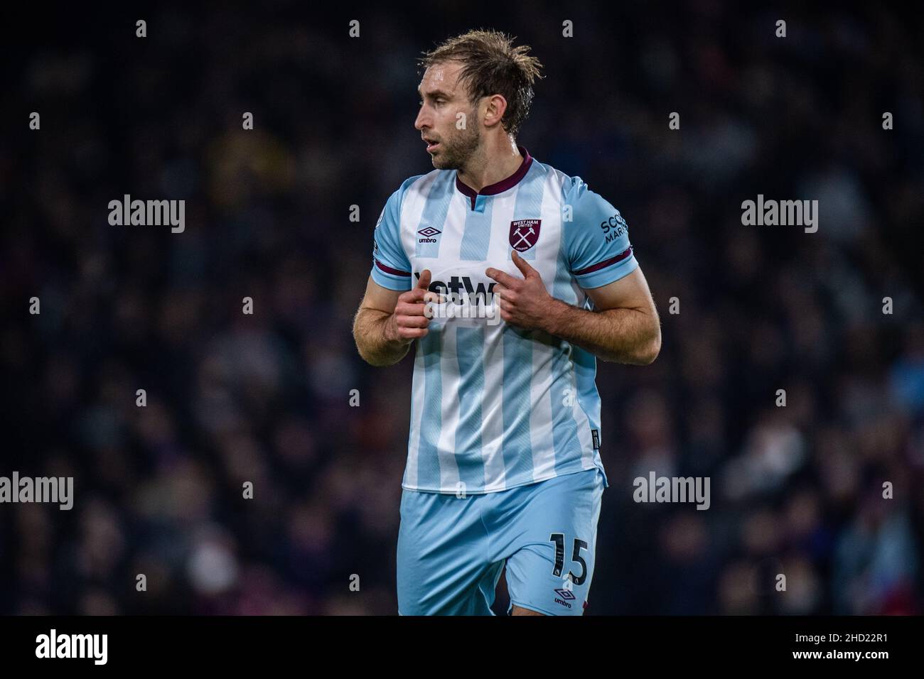 LONDON, ENGLAND - JANUARY 01: Dawson during the Premier League match ...