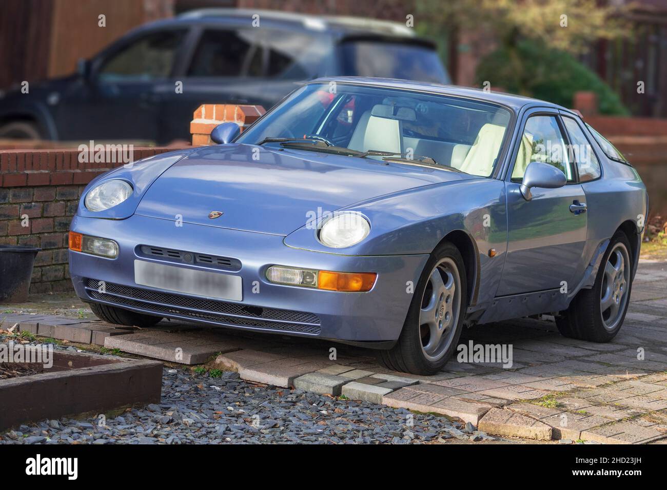 Porsche 968 sports car Stock Photo - Alamy