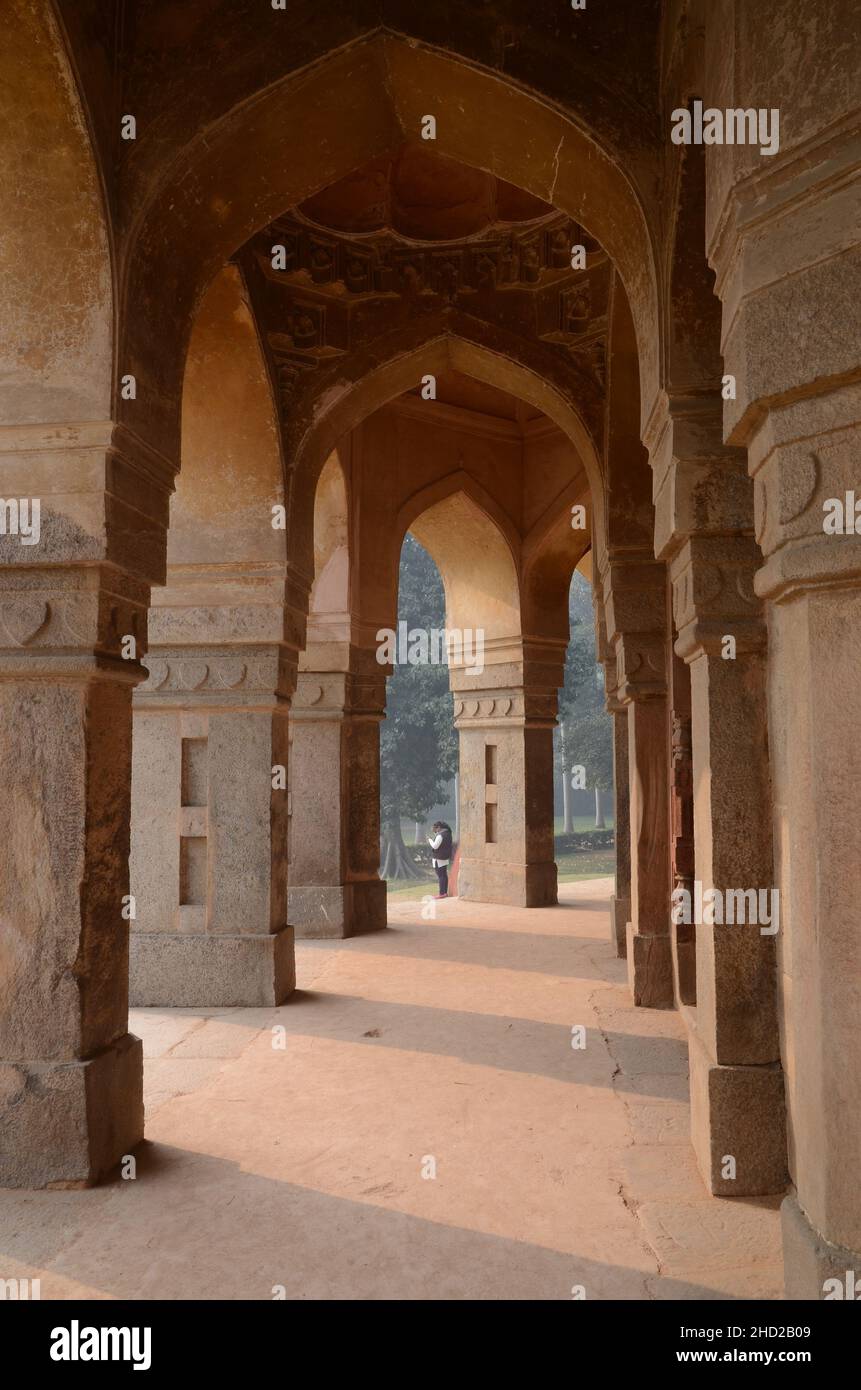 Archway of Muhammad Shah Sayyid tomb Stock Photo - Alamy