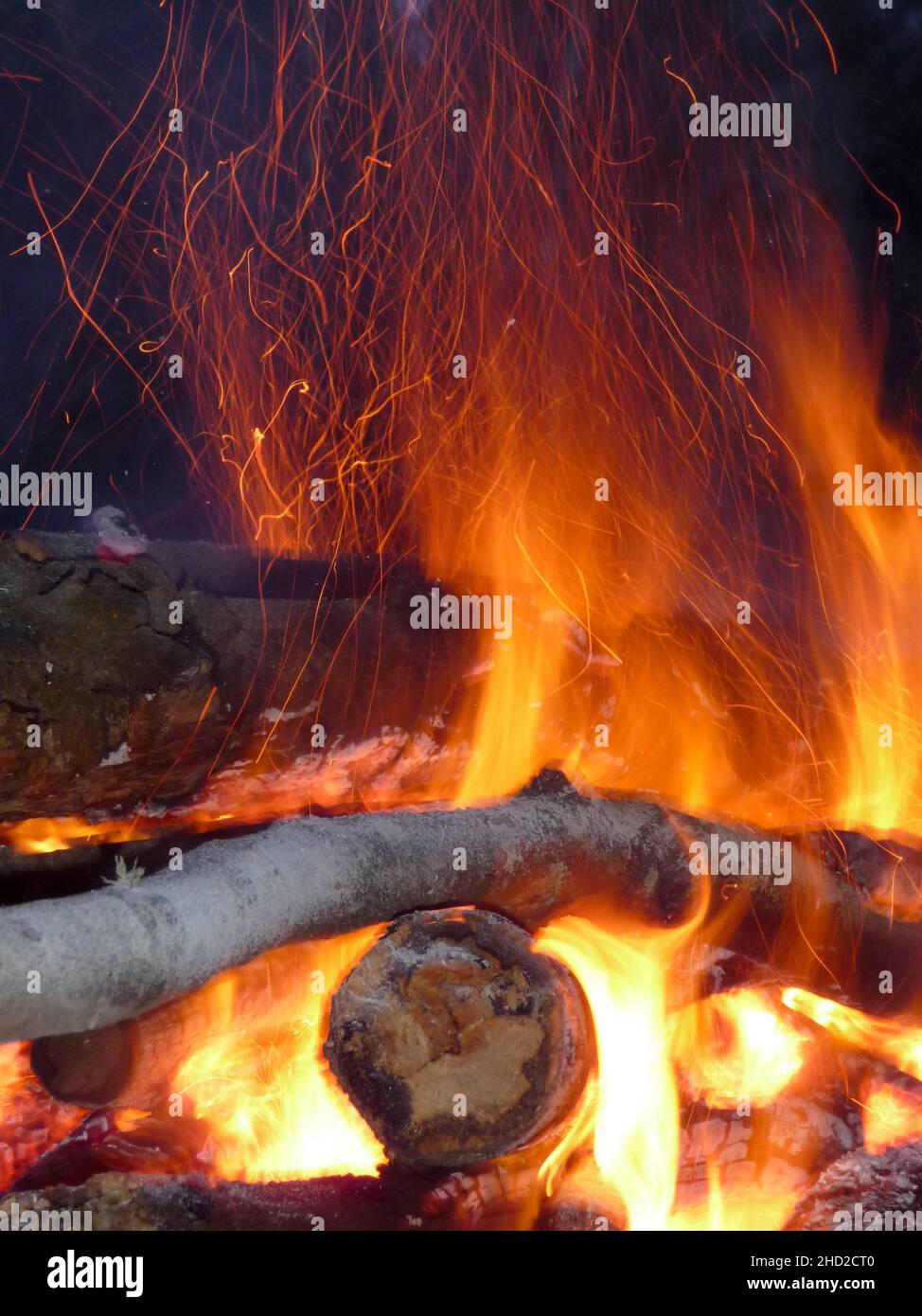 Sparks from fire rising up hi-res stock photography and images - Alamy