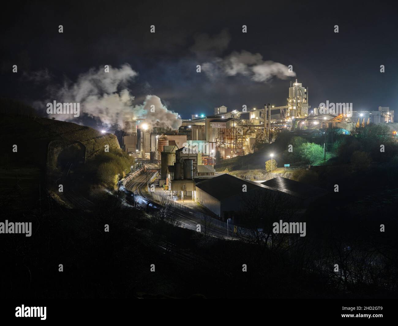 Tarmac's Buxton Cement works, Tunstead Stock Photo - Alamy