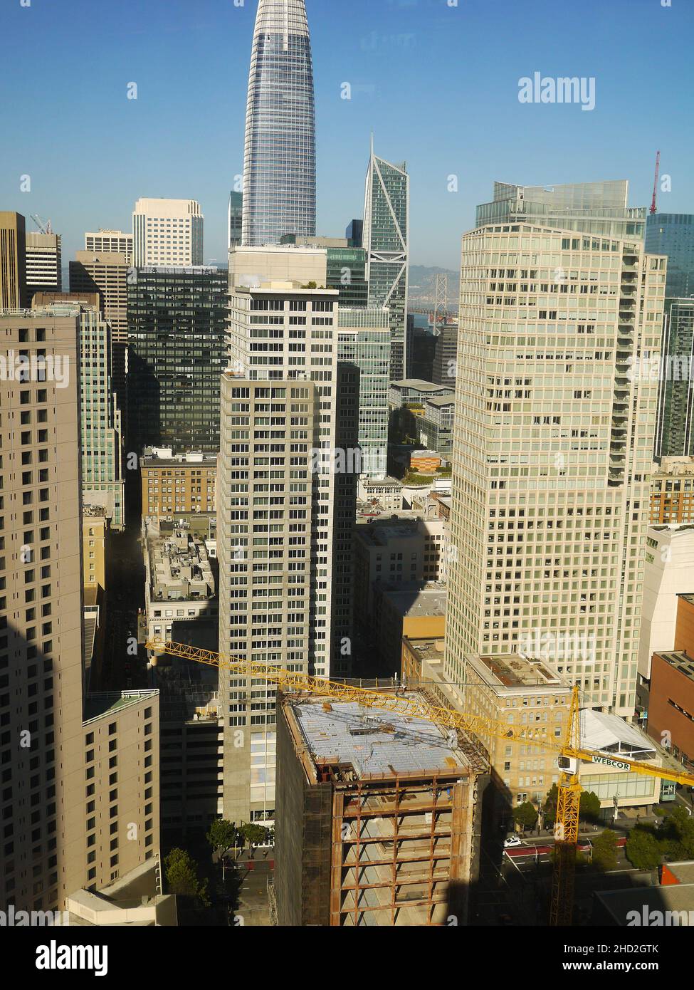 Cityscape seen from inside an aircraft Stock Photo - Alamy