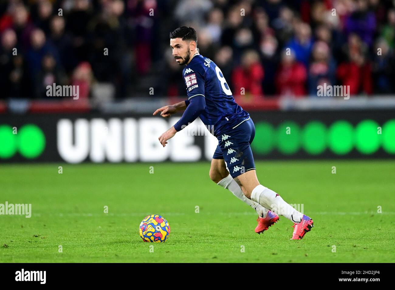 Morgan Sanson #8 of Aston Villa Stock Photo - Alamy